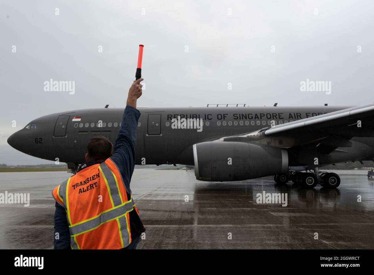 James Houtz, 52nd Maintenance Squadron Transient Alert aircraft ...