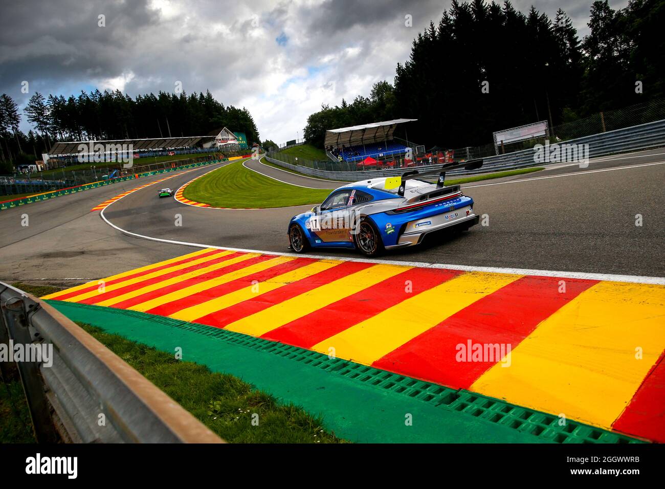 # 17 Harry King (GB, Parker Revs Motorsport), Porsche Mobil 1 Supercup ...