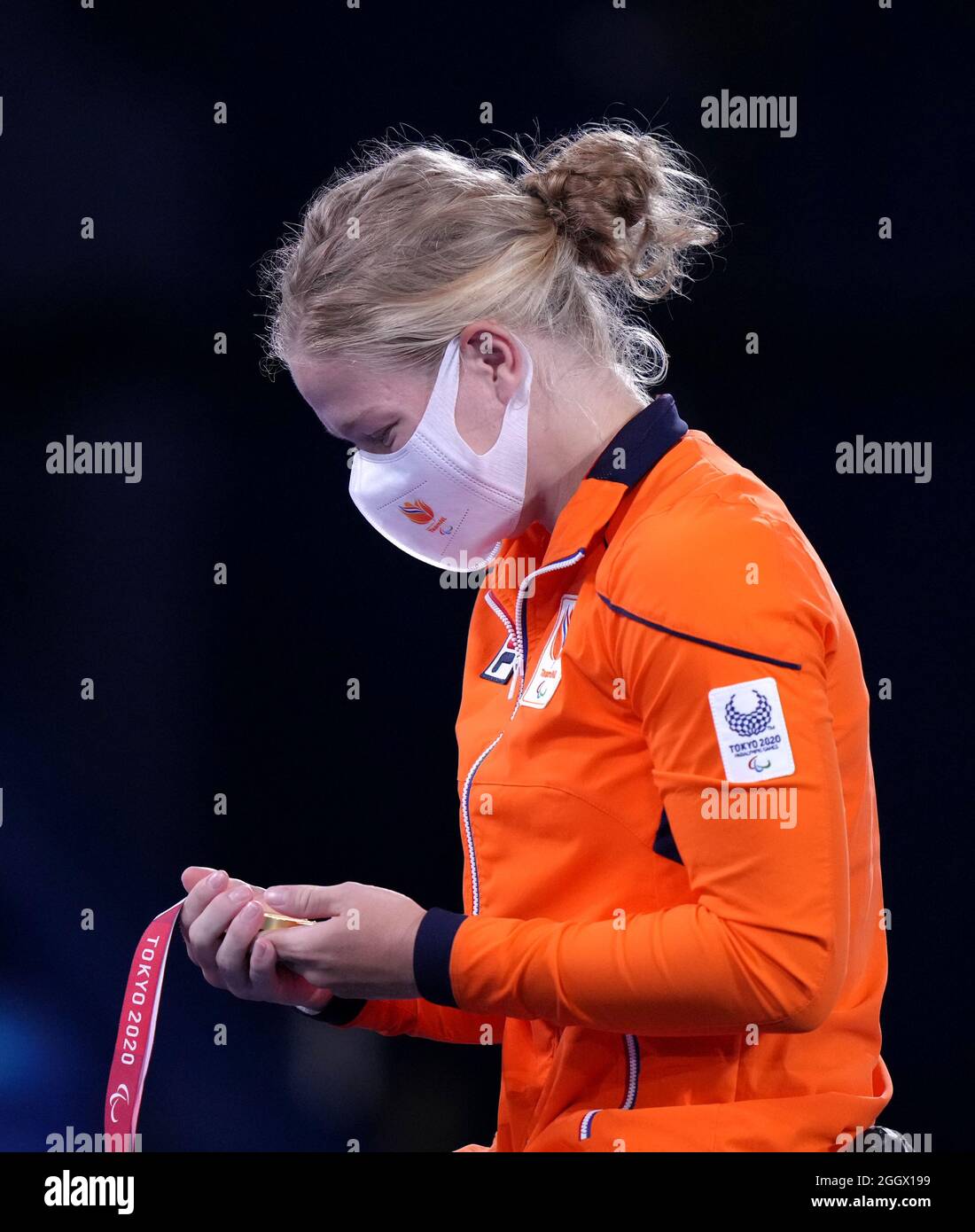 Netherland's Diede de Groot celebrates gold the Women's Singles Gold ...