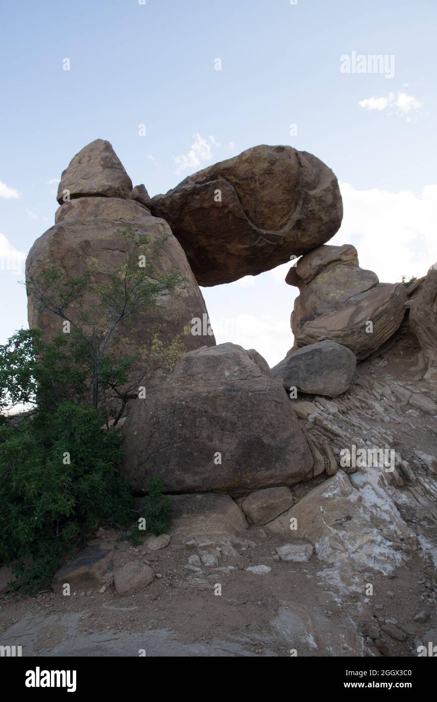 Balanced Rock, Big Bend National Park, Texas Stock Photo - Alamy