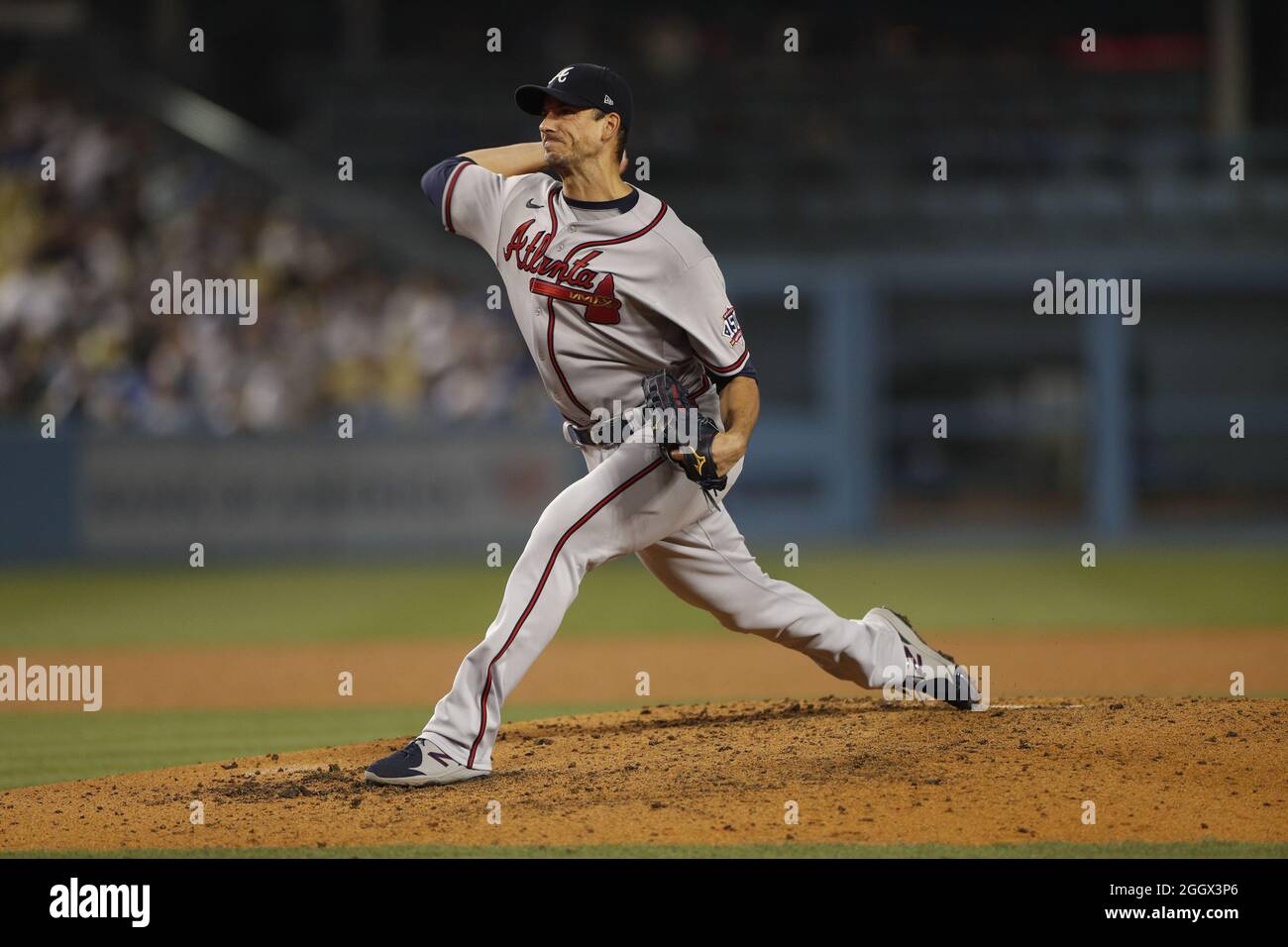 Atlanta Braves pitcher Charlie Morton pitches the ball during an MLB ...
