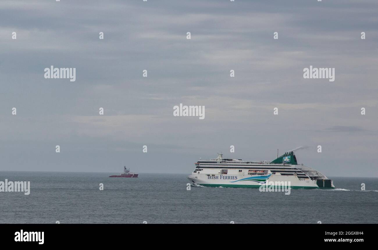 Holyhead ferry hi-res stock photography and images - Alamy