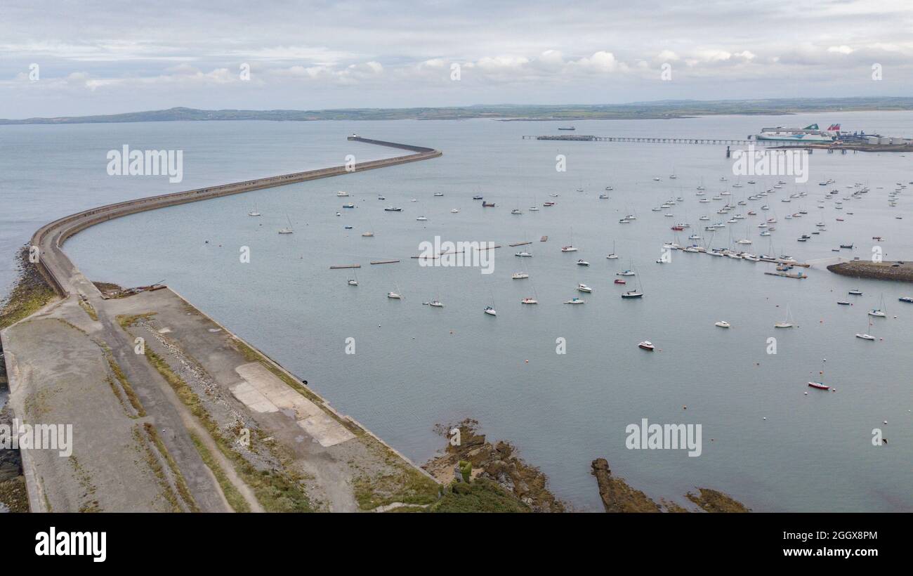 Ferry terminal holyhead hi-res stock photography and images - Alamy