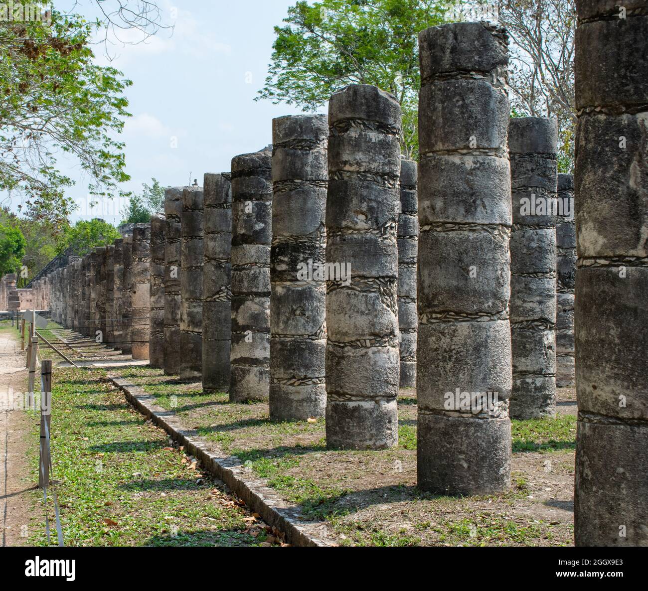 archaeological ruins of Chichen Itza Stock Photo - Alamy
