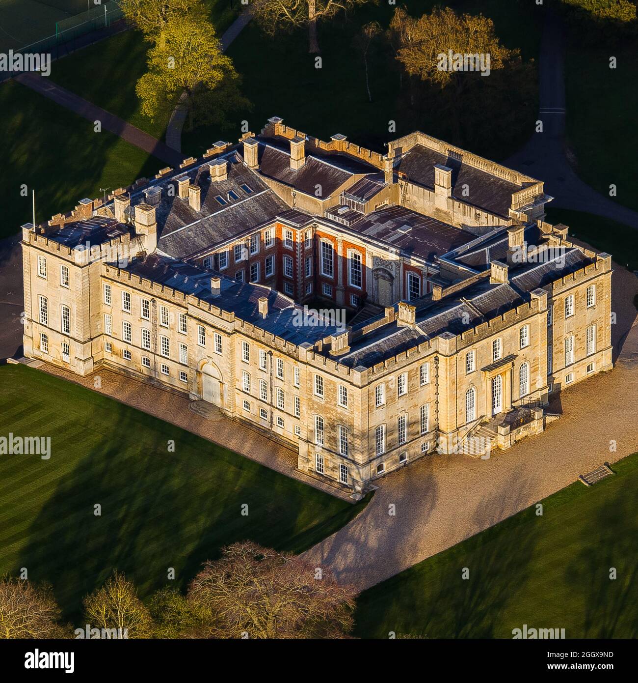 Kimbolton castle hi-res stock photography and images - Alamy