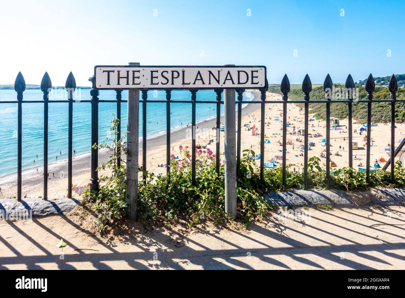 'The Esplanade' street name sign against black railings with The South ...