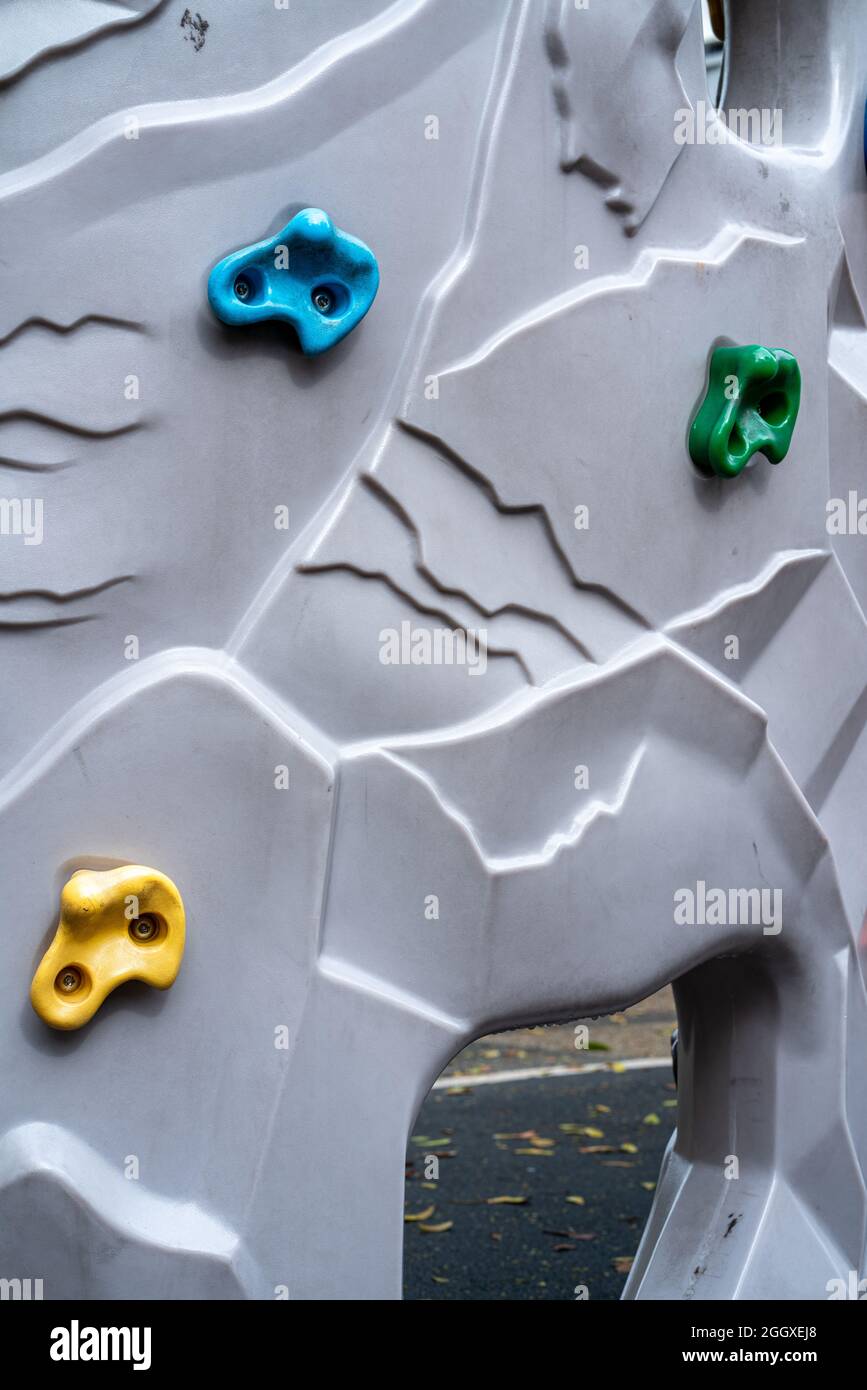 Grey wall climbing holds hi-res stock photography and images - Alamy