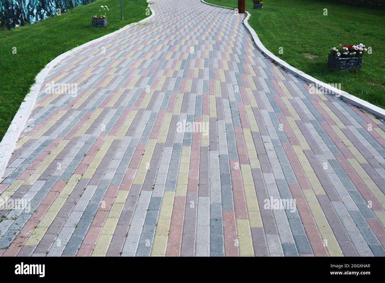 Grey paving stone, pedestrian walkway, pavement close up, the texture ...