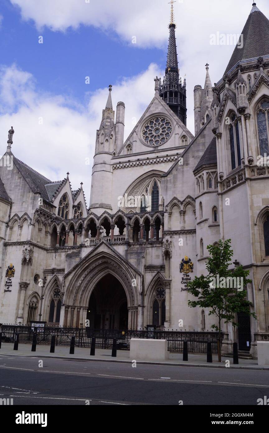 Victorian high gothic architecture building hi-res stock photography ...