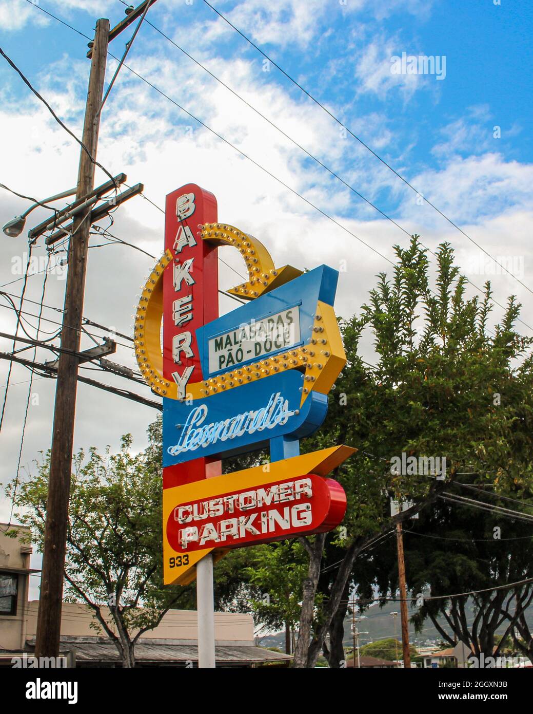 Leonards bakery oahu hi-res stock photography and images - Alamy