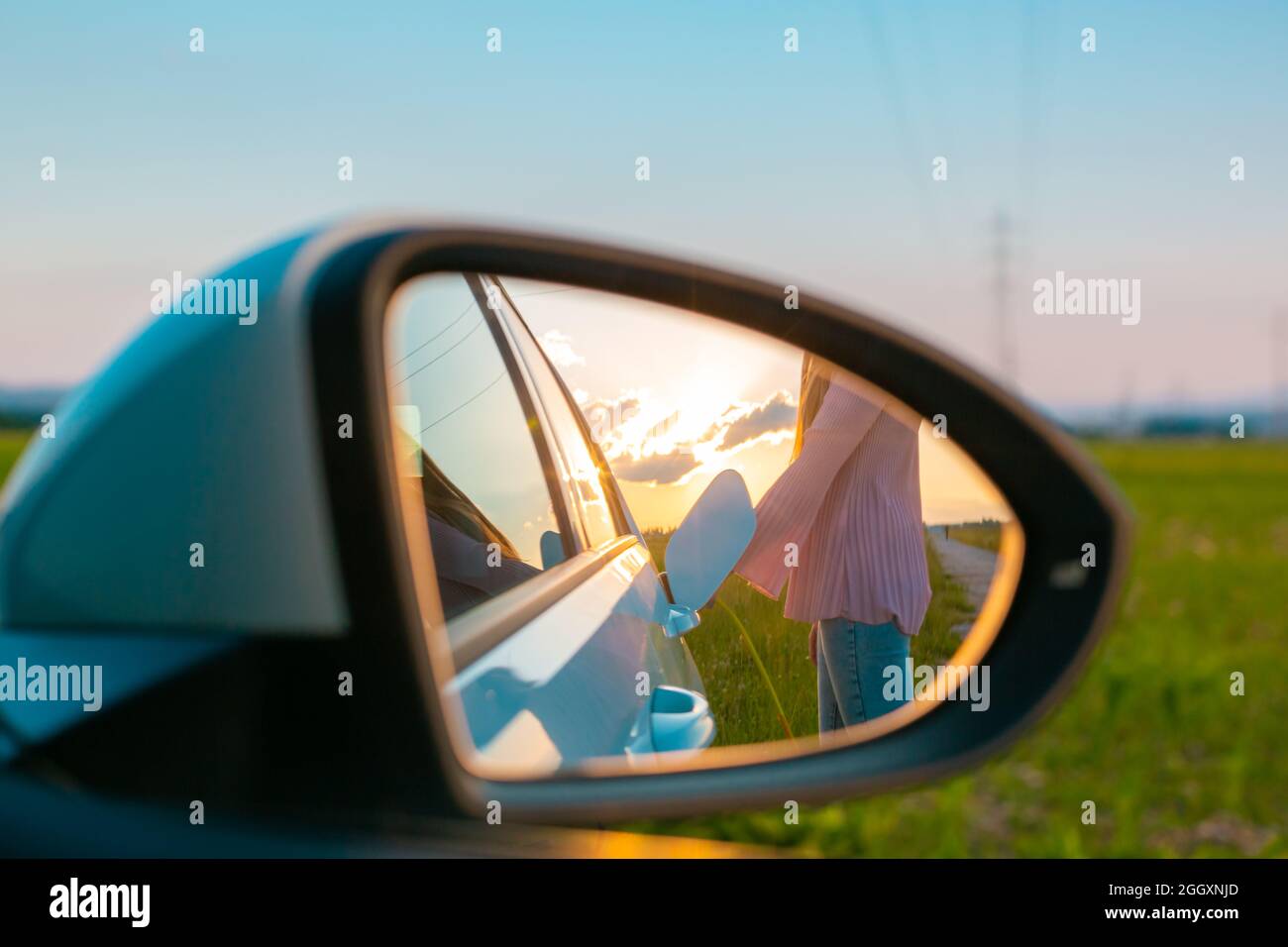 Rear view electric car hi-res stock photography and images - Alamy