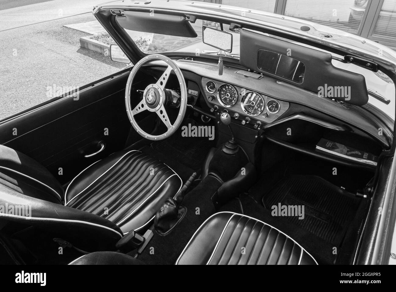 A classic of British car production, the Spitfire is a spider produced ...