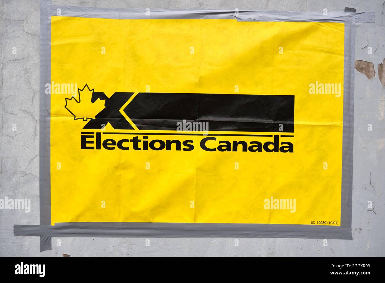 Elections canada polling station sign hi-res stock photography and ...