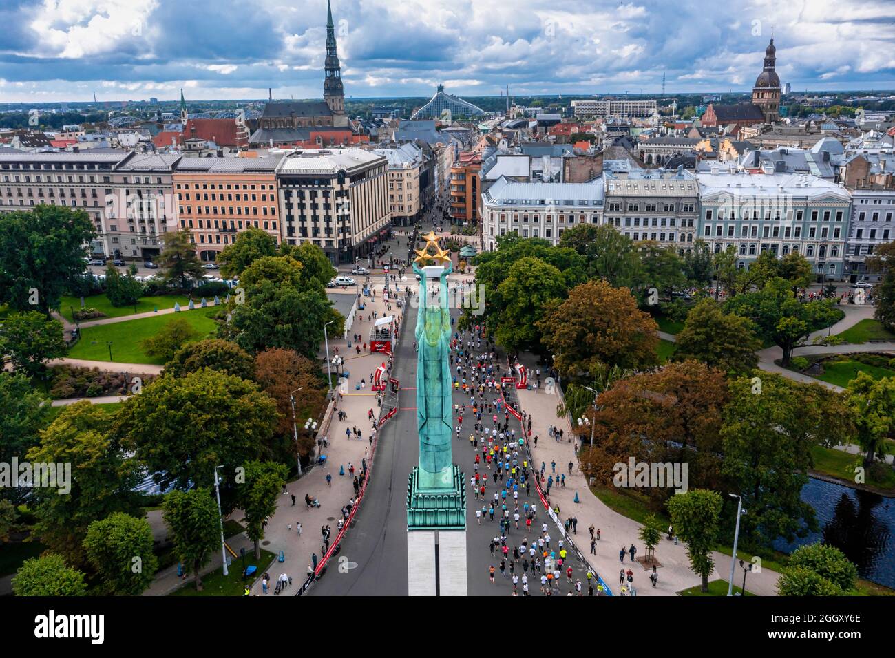People running the International Rimi Riga Marathon Stock Photo - Alamy