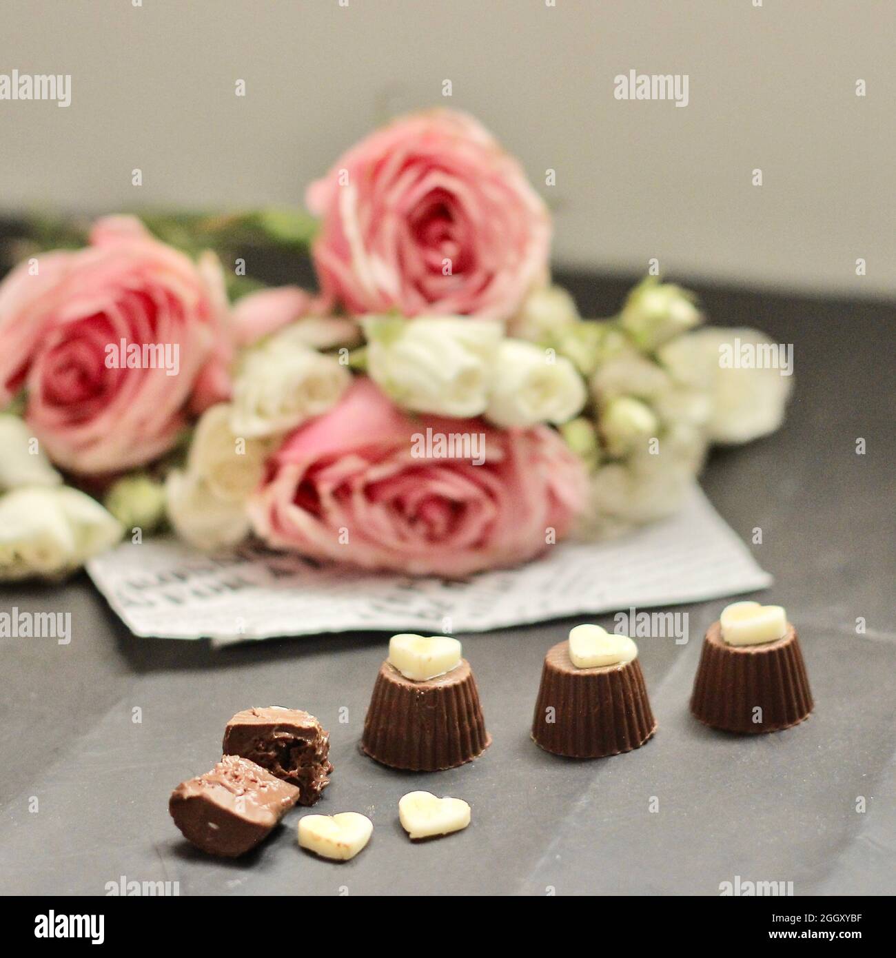 Hot chocolate pink white hi-res stock photography and images - Alamy