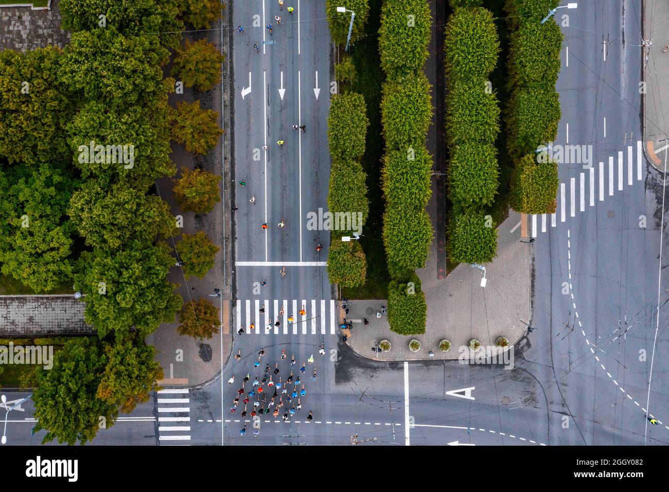 Aerial view of the people running marathon Stock Photo - Alamy