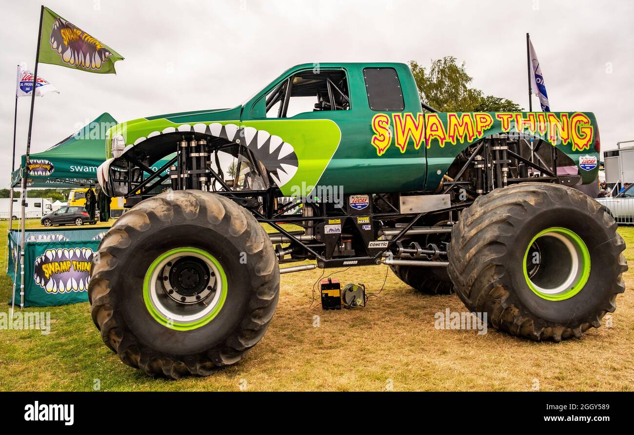 Swamp thing monster truck hi-res stock photography and images - Alamy