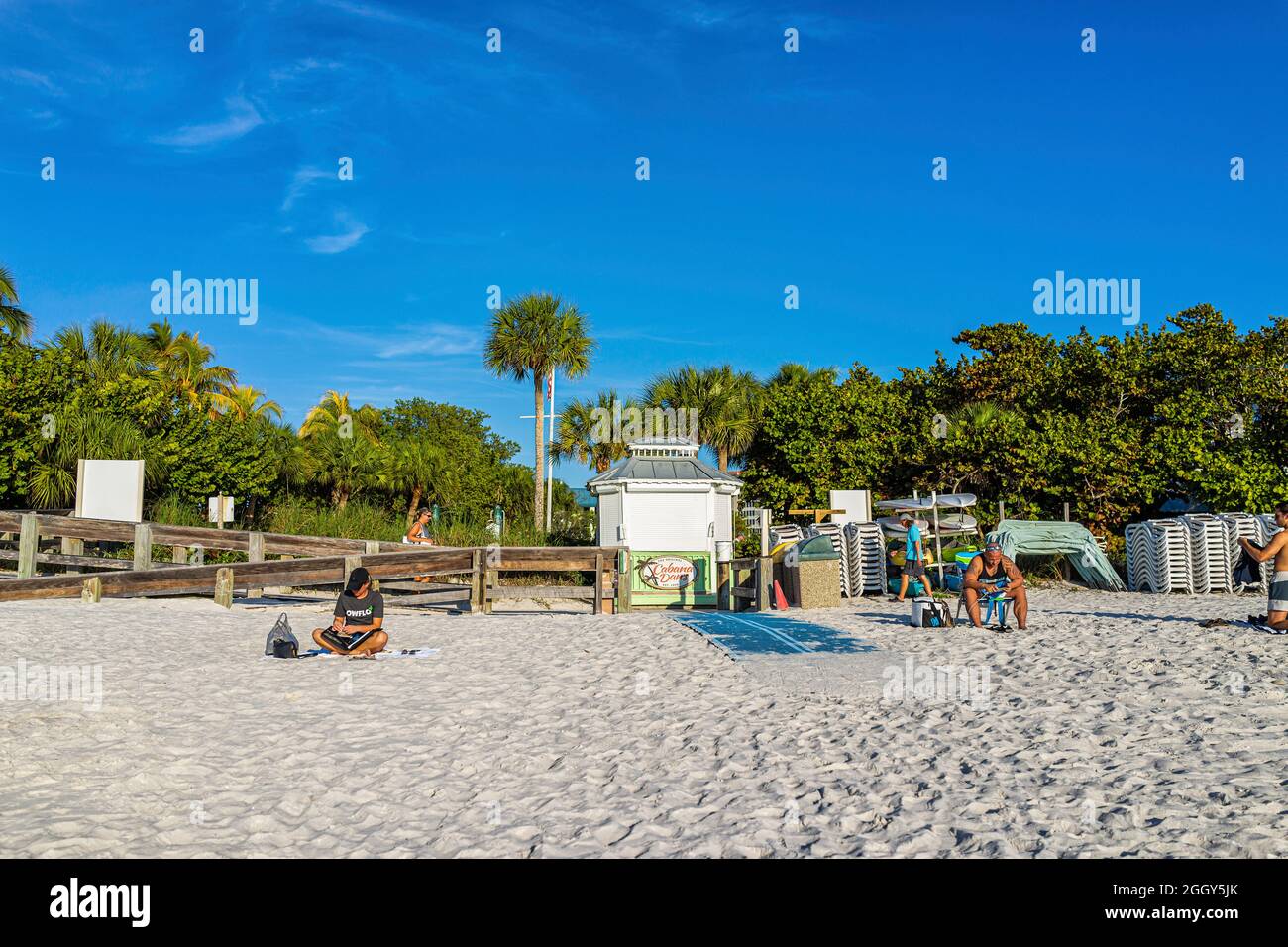 Beach cabana mexico hi-res stock photography and images - Alamy