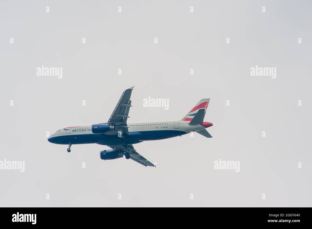 British airways a320 200 hi-res stock photography and images - Alamy