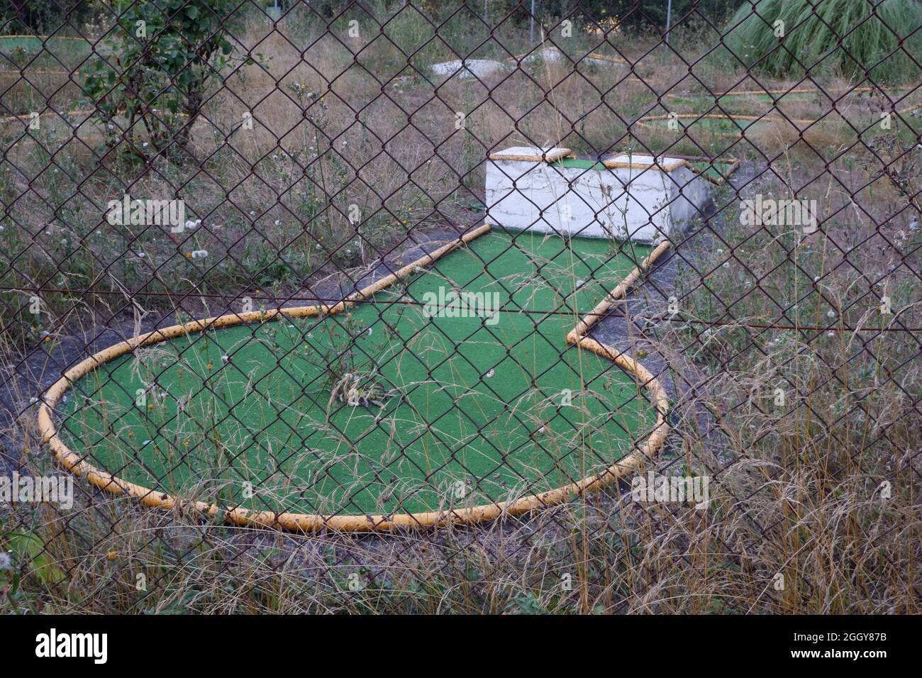 Old mini golf hi-res stock photography and images - Alamy