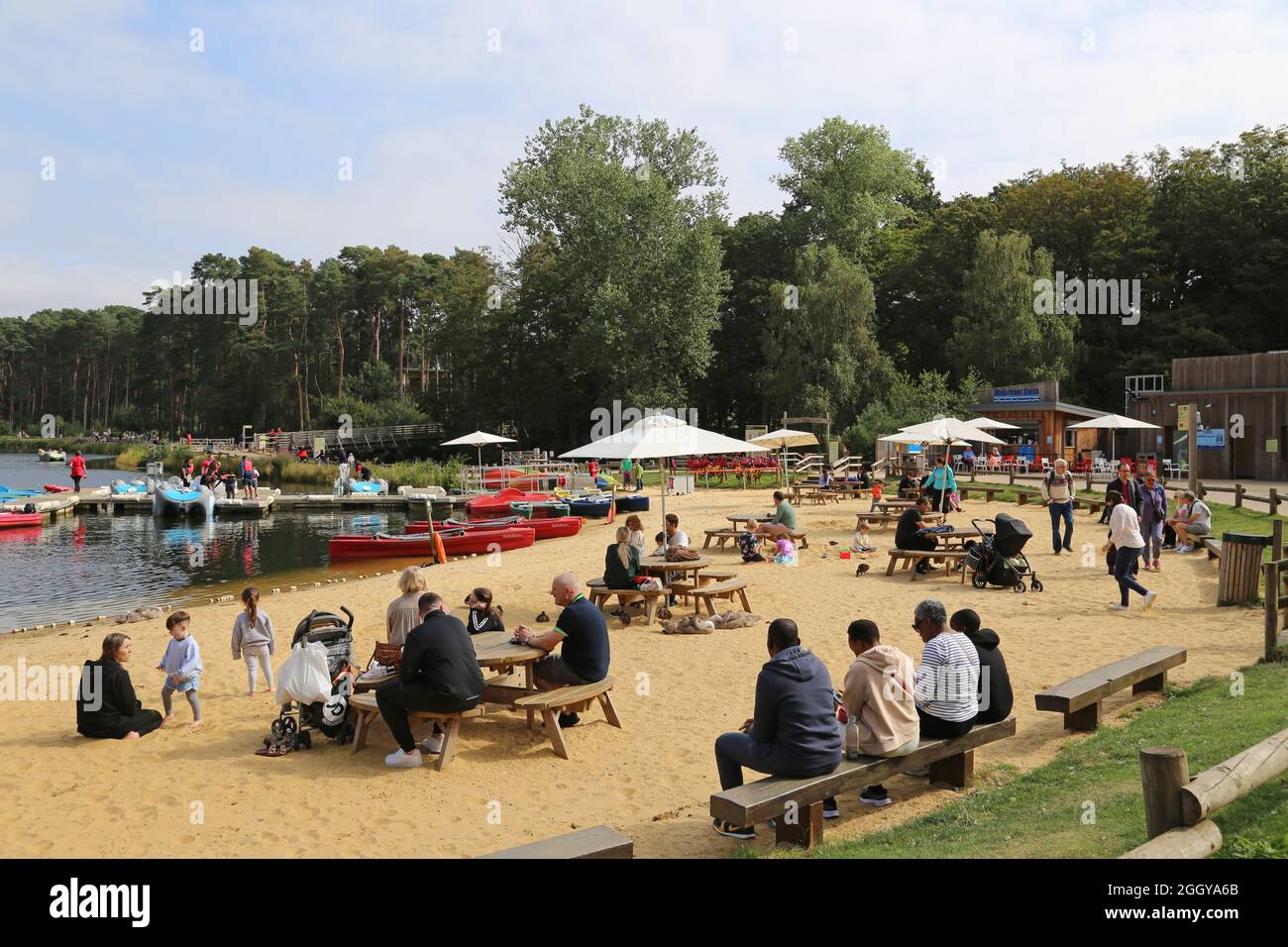 Beach and Watersports Lake, Waterfront, Center Parcs Woburn Forest ...