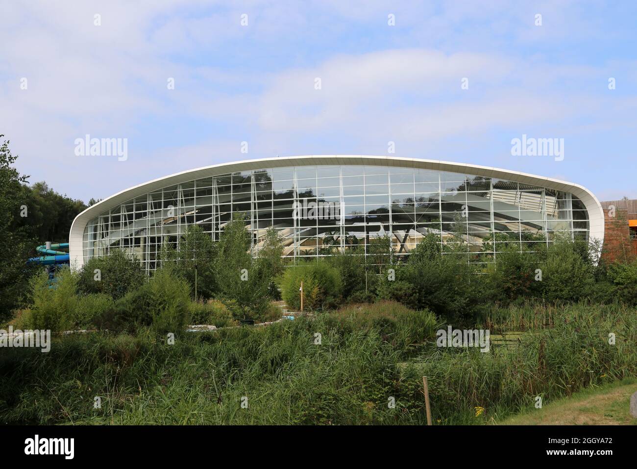 Subtropical Swimming Paradise, Village Square, Center Parcs Woburn ...