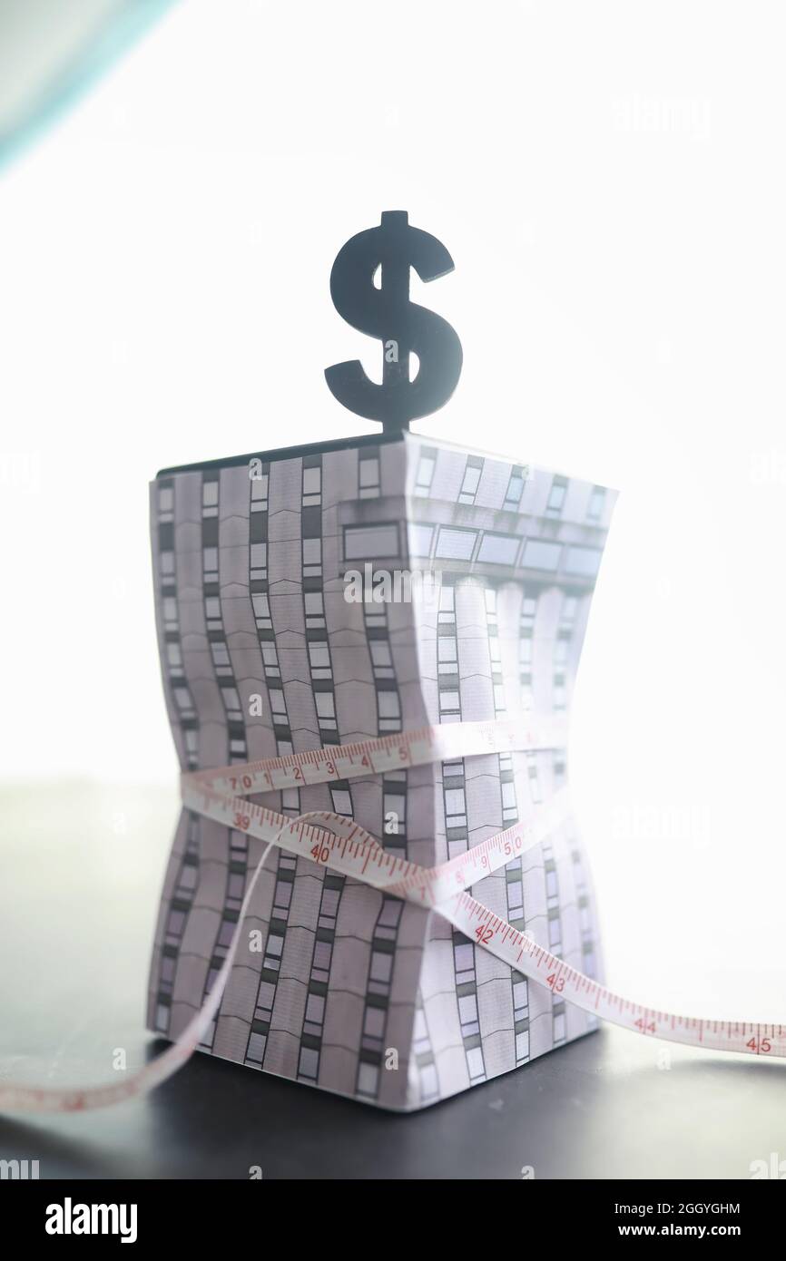 Pay scales people hi-res stock photography and images - Alamy