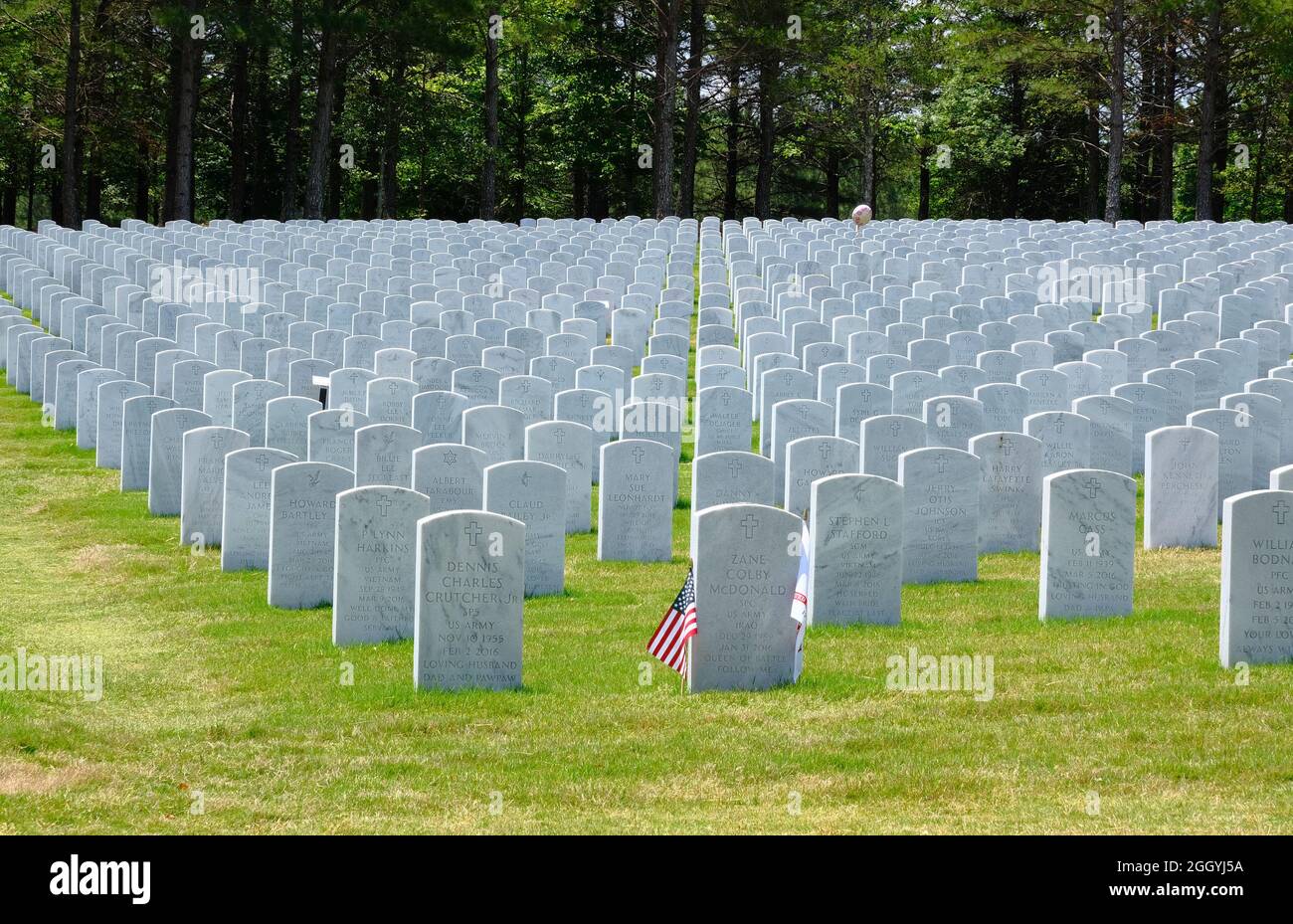 Veterans Memorial Cemetery Stock Photo - Alamy