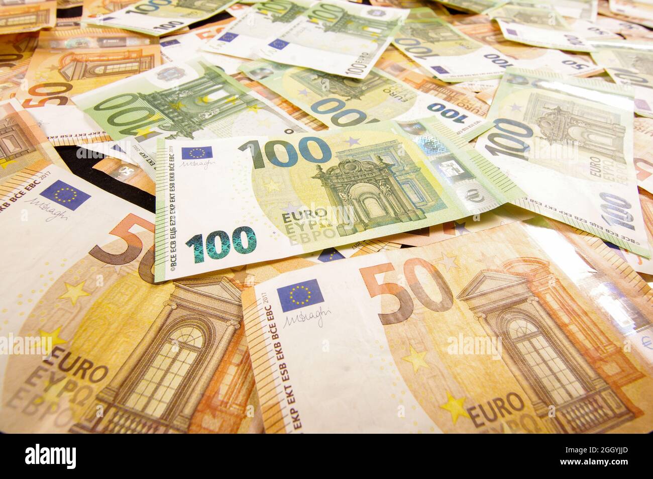 100 euro banknotes spread hi-res stock photography and images - Alamy
