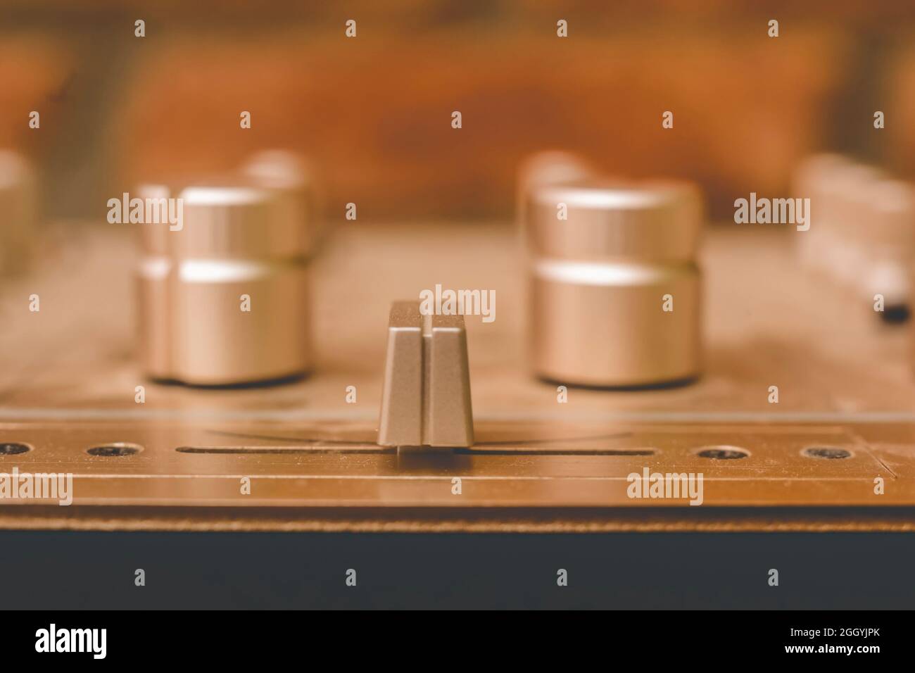 Audiophile system hi-res stock photography and images - Alamy