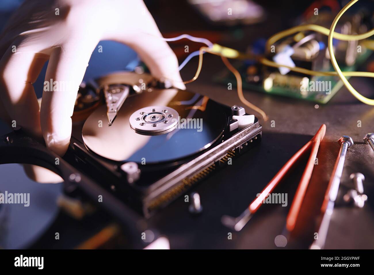 Computer equipment. Repair of PC components. Hard drive for restoration ...