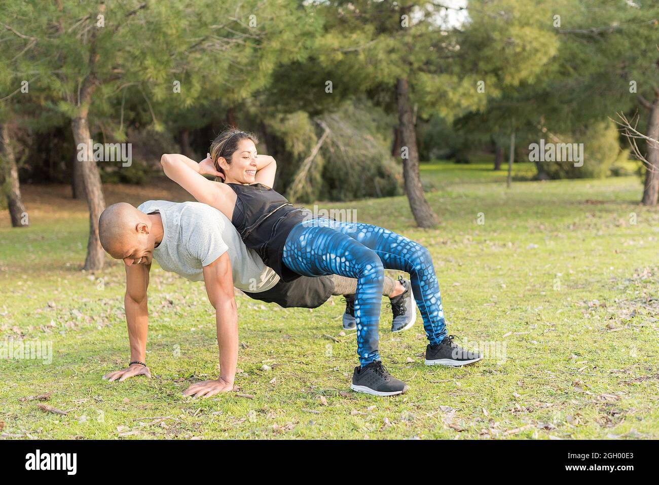 Man lifting woman back hi-res stock photography and images - Alamy