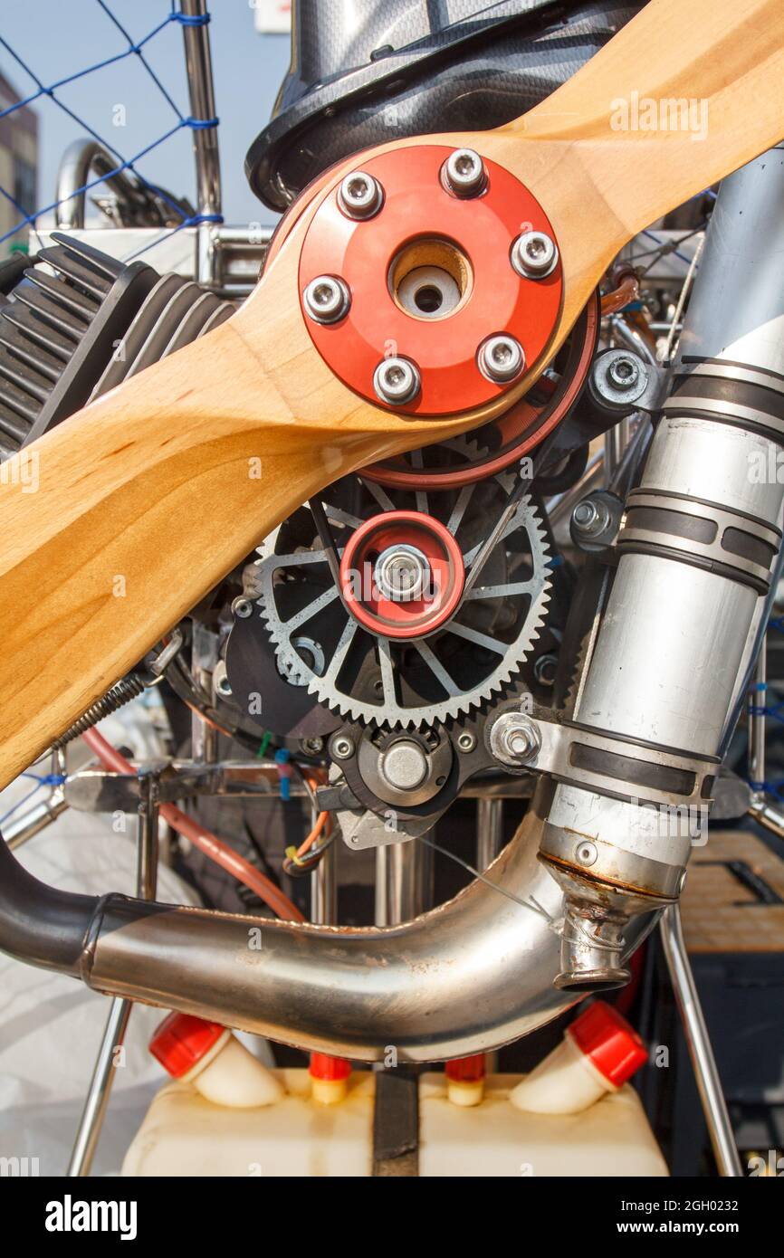 Para engine hi-res stock photography and images - Alamy