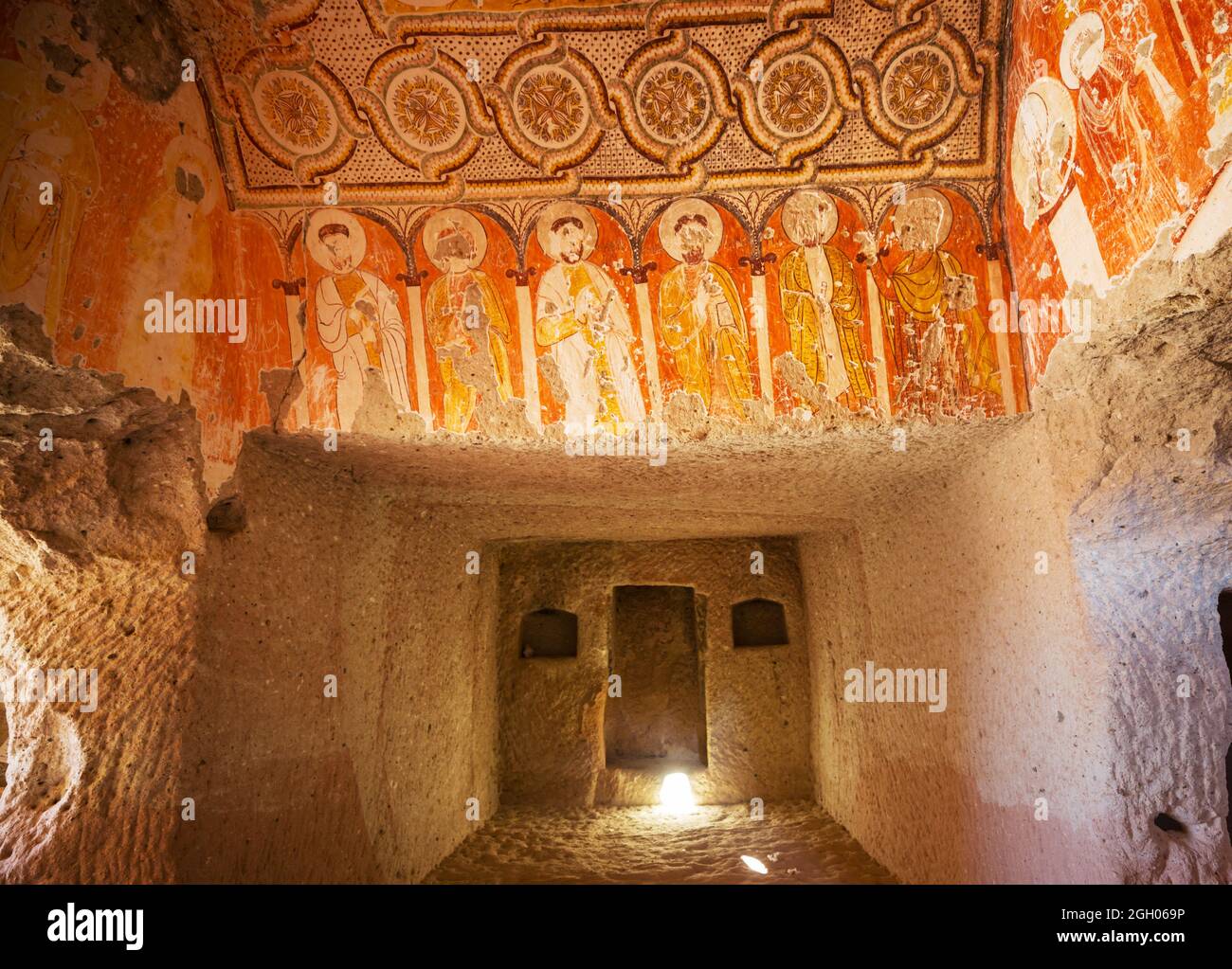 Ancient cave interior in Cappadocia, Turkey Stock Photo - Alamy