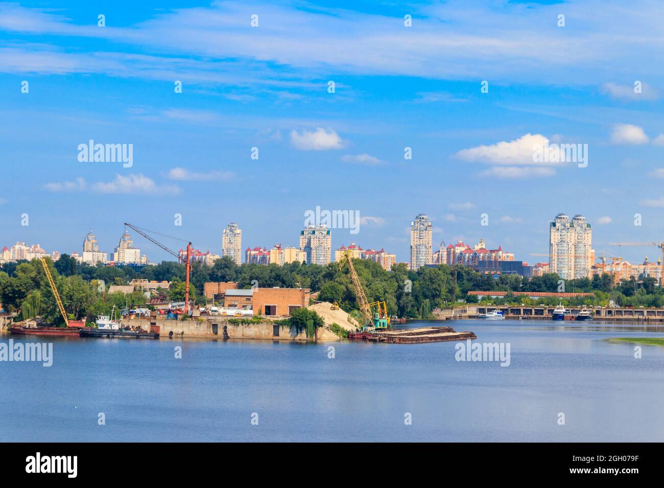 River cargo port in Kiev, Ukraine Stock Photo - Alamy
