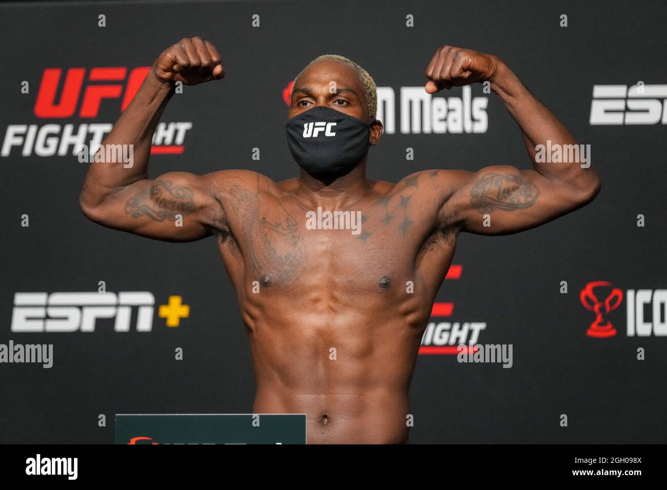 Las Vegas, USA. 03rd Sep, 2021. Derek Brunson steps on the scale for ...