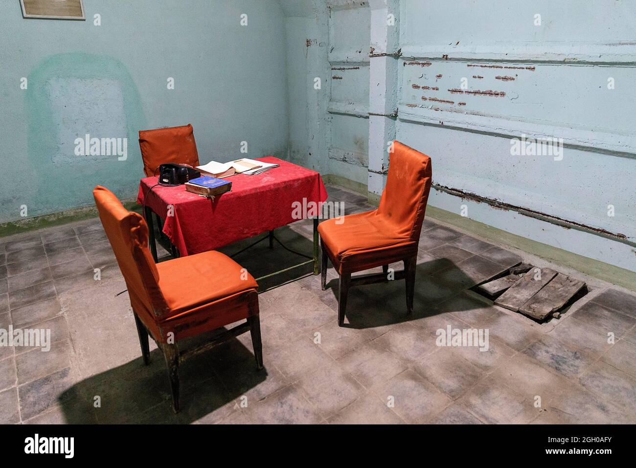 Old war office interior hi-res stock photography and images - Alamy