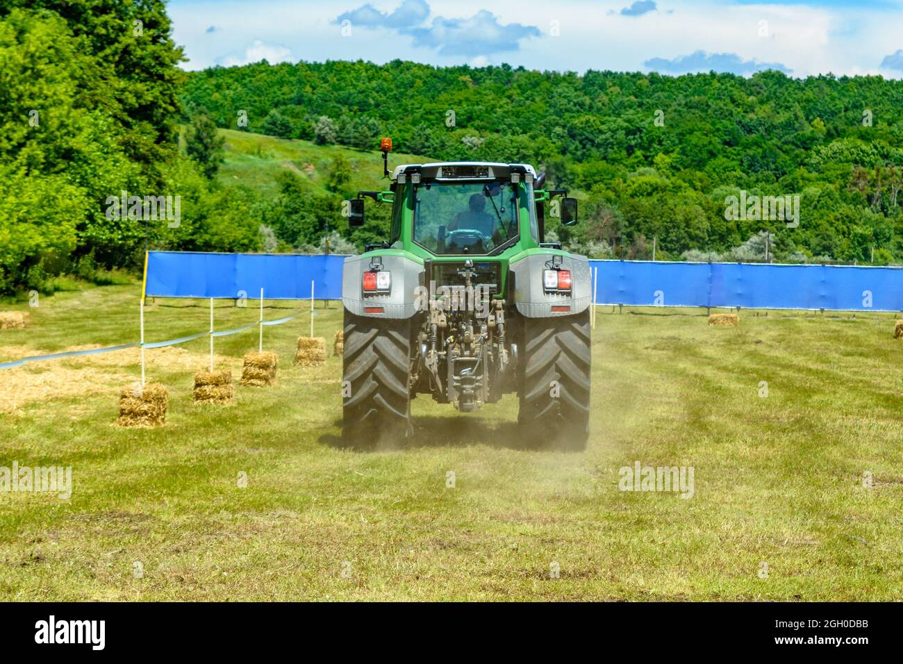 Powerful tractor hi-res stock photography and images - Alamy