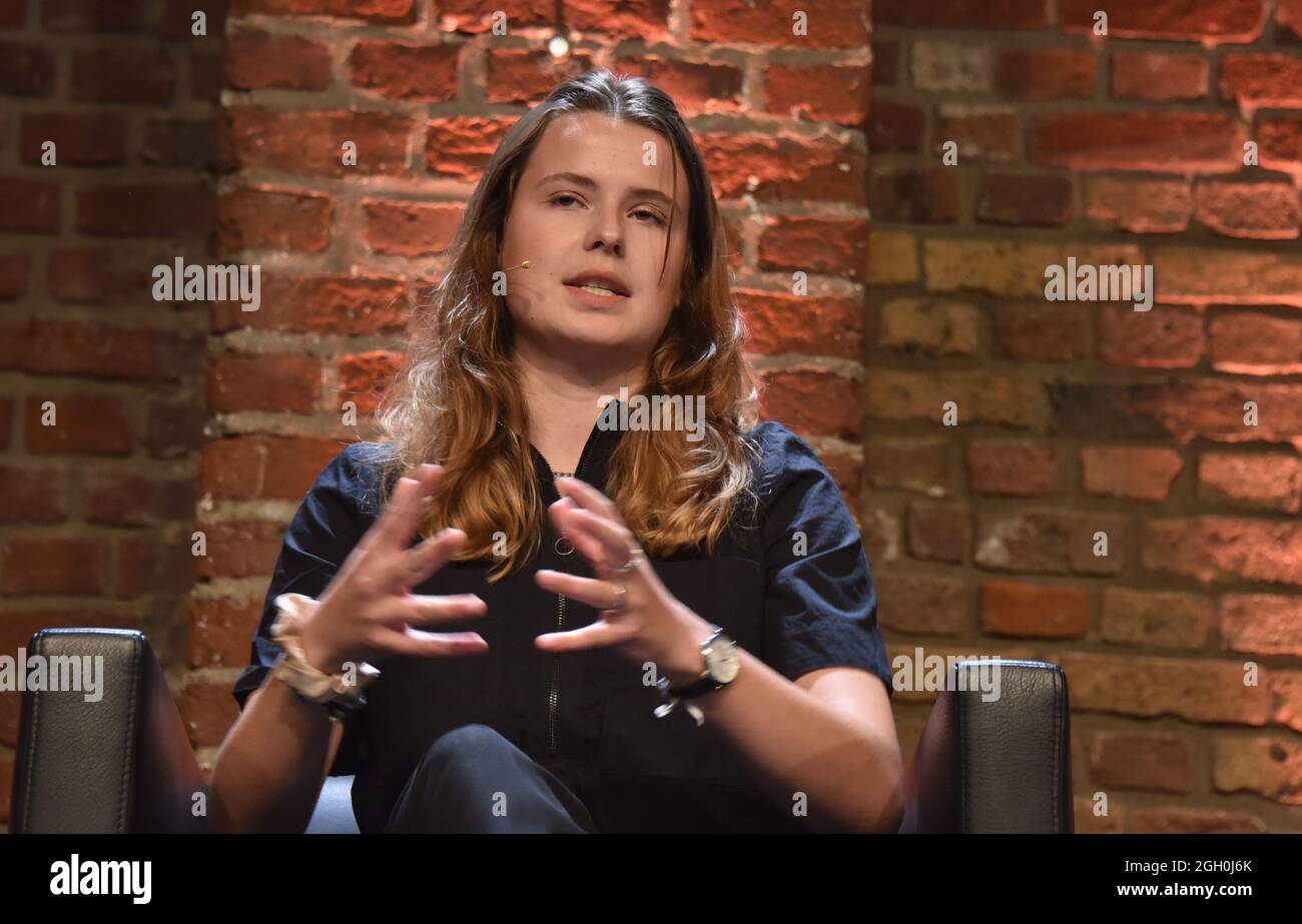 Luisa marie neubauer hi-res stock photography and images - Alamy