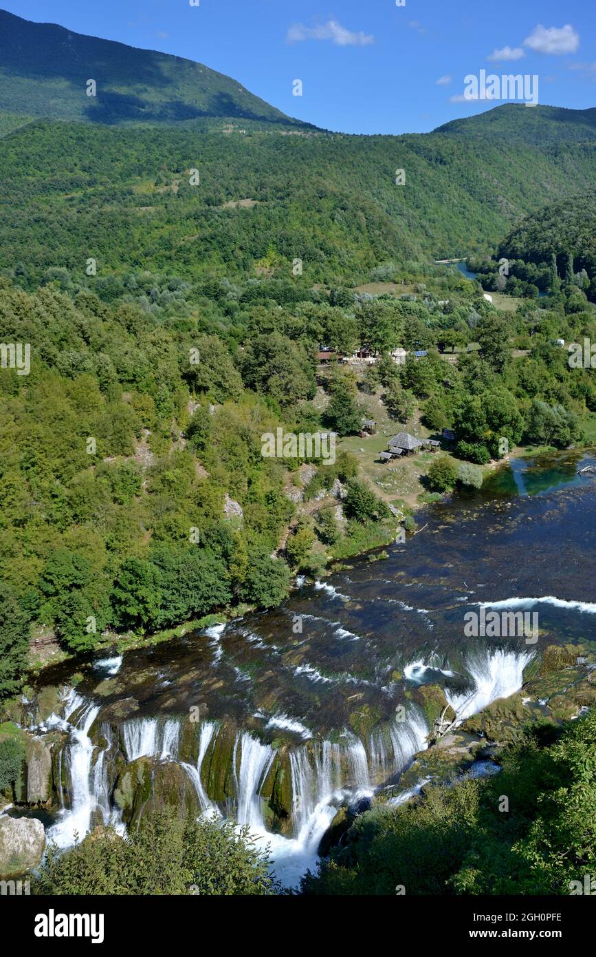 WATERFALLS ON THE UNA RIVER IN BOSNIA AND CROATIA Stock Photo - Alamy