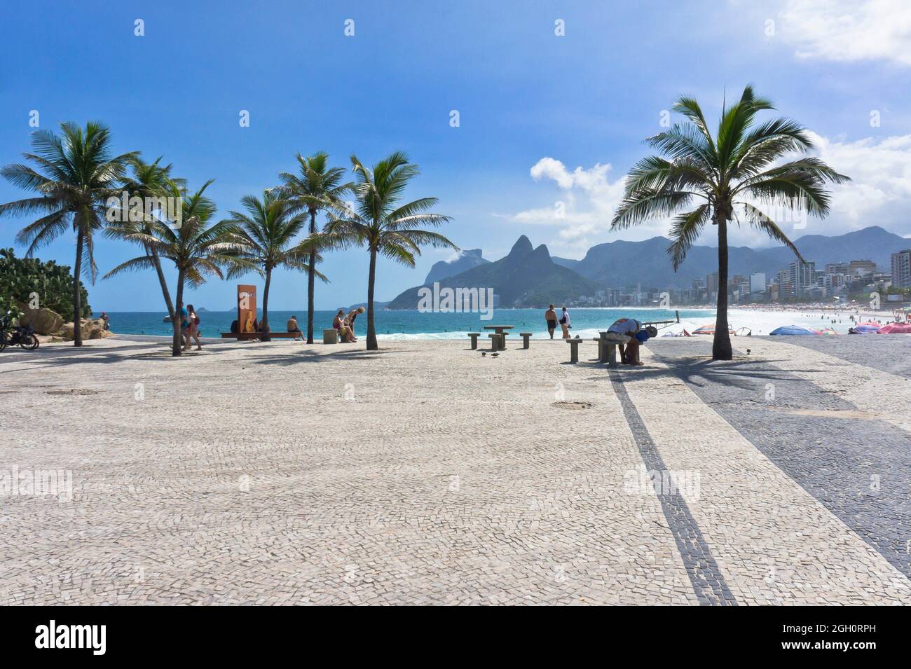 Rio beach umbrella hi-res stock photography and images - Alamy