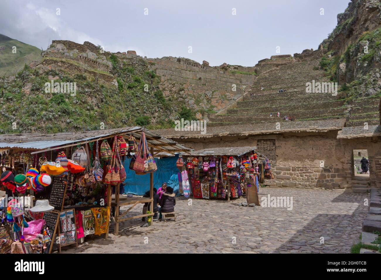 Ancient peru worship hi-res stock photography and images - Alamy