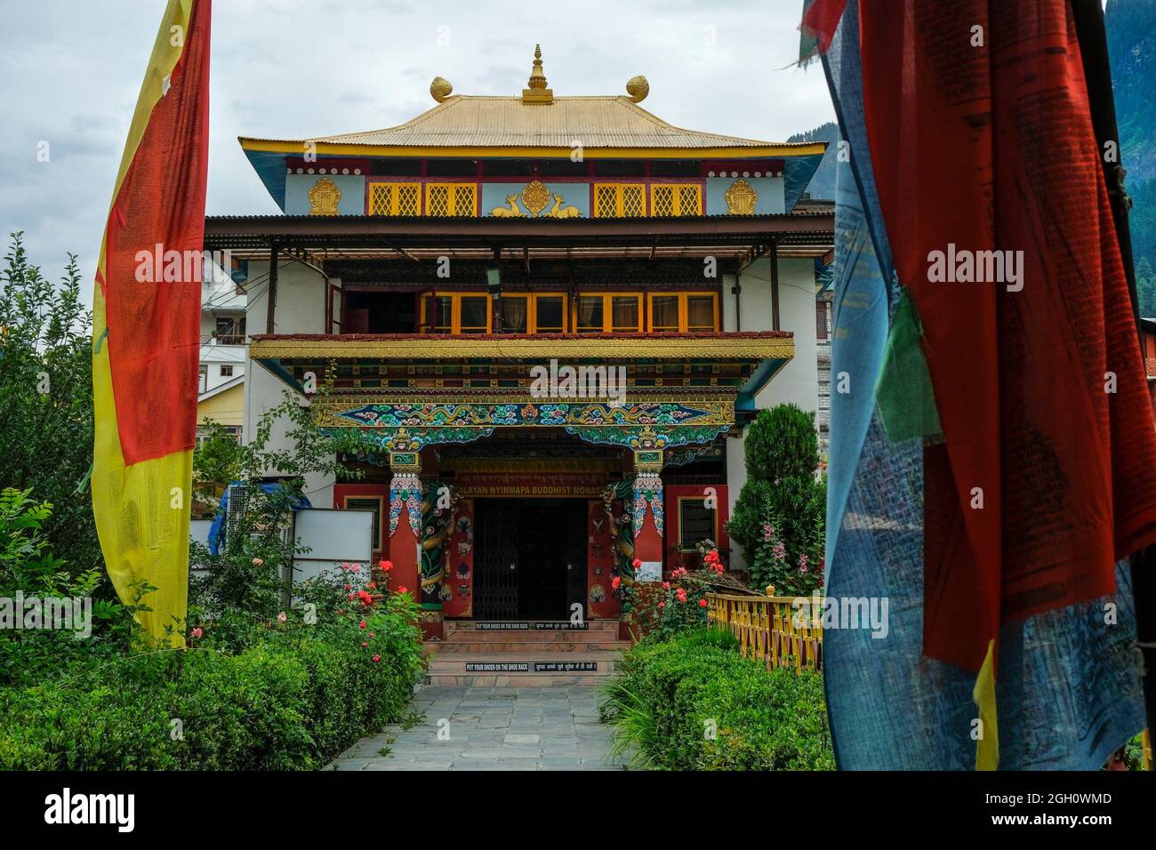 Nyingmapa buddhist temple hi-res stock photography and images - Alamy