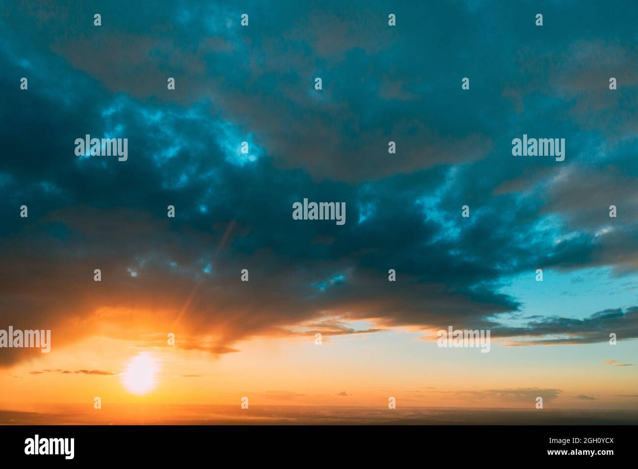 Bright scenic dawn hi-res stock photography and images - Alamy