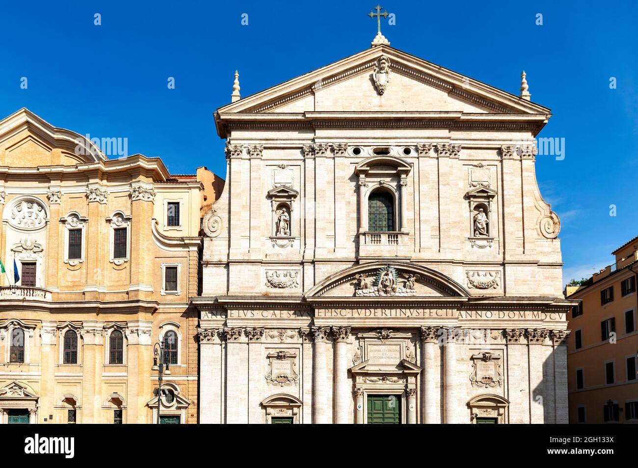 Facade baroque architecture hi-res stock photography and images - Alamy