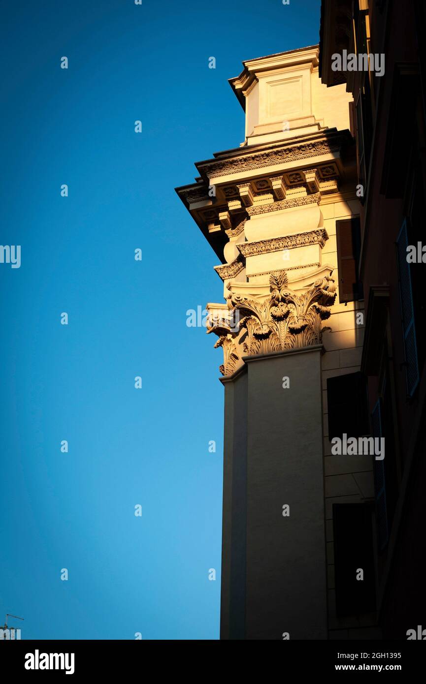 Corinthian architecture hi-res stock photography and images - Alamy