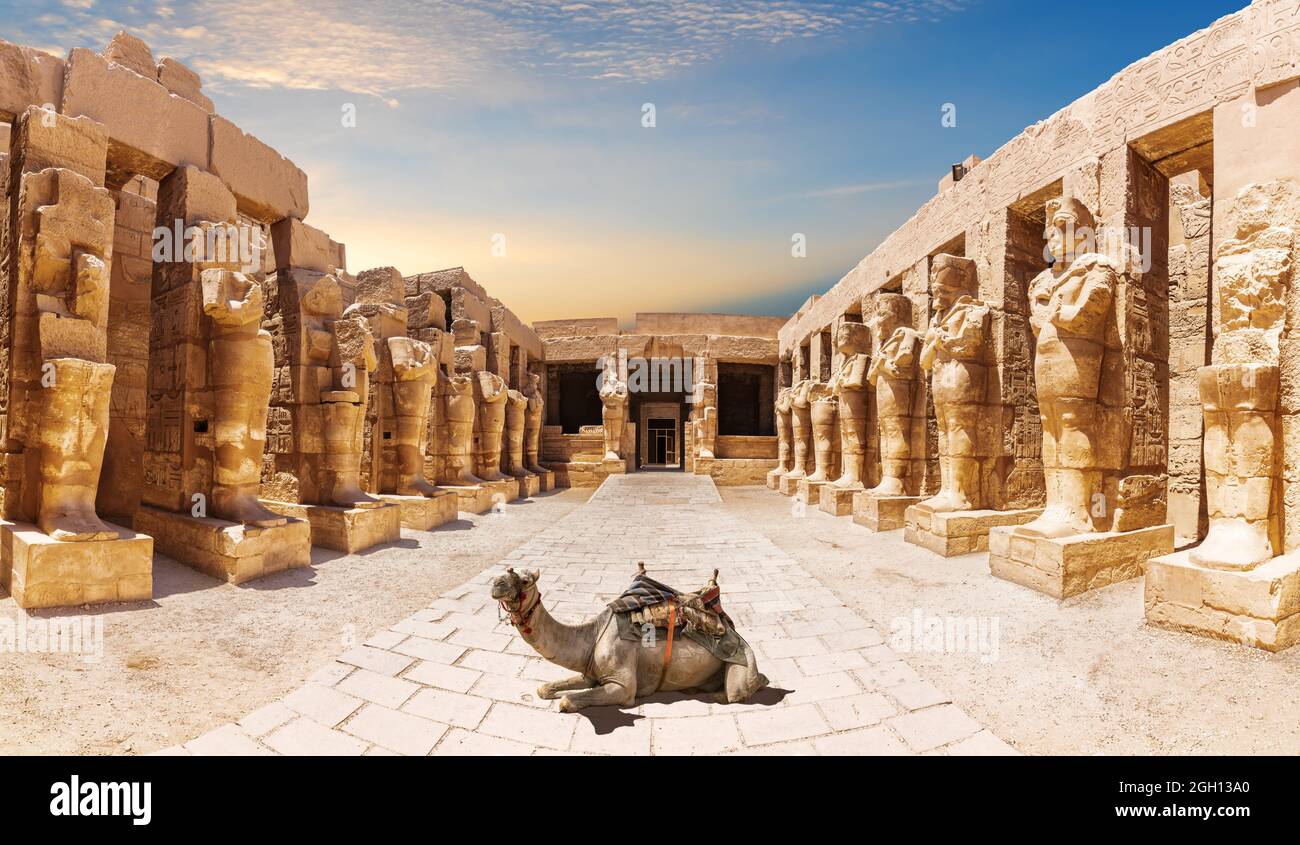 Amun re temple hi-res stock photography and images - Alamy