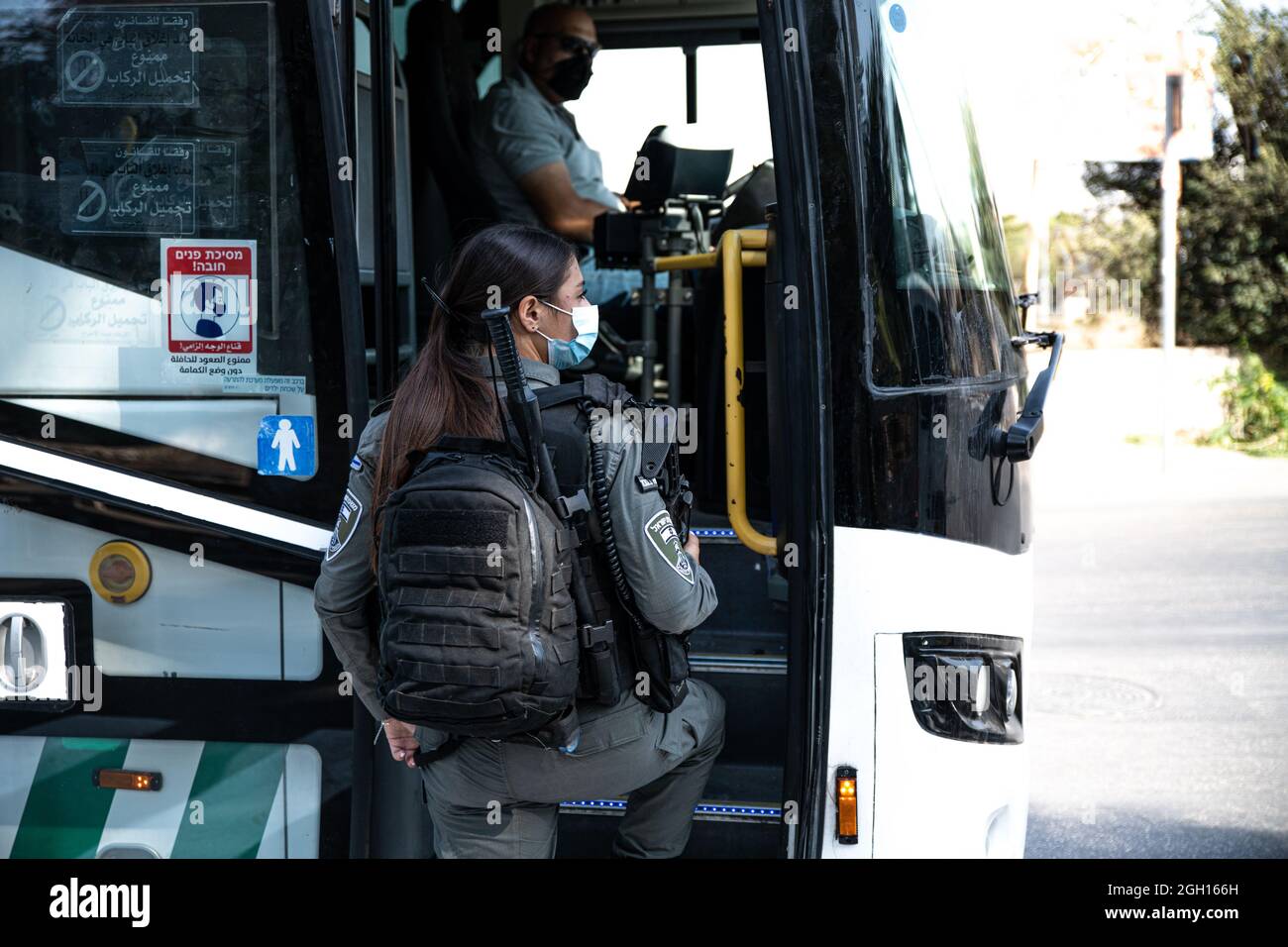 Israeli bus drivers hi-res stock photography and images - Alamy