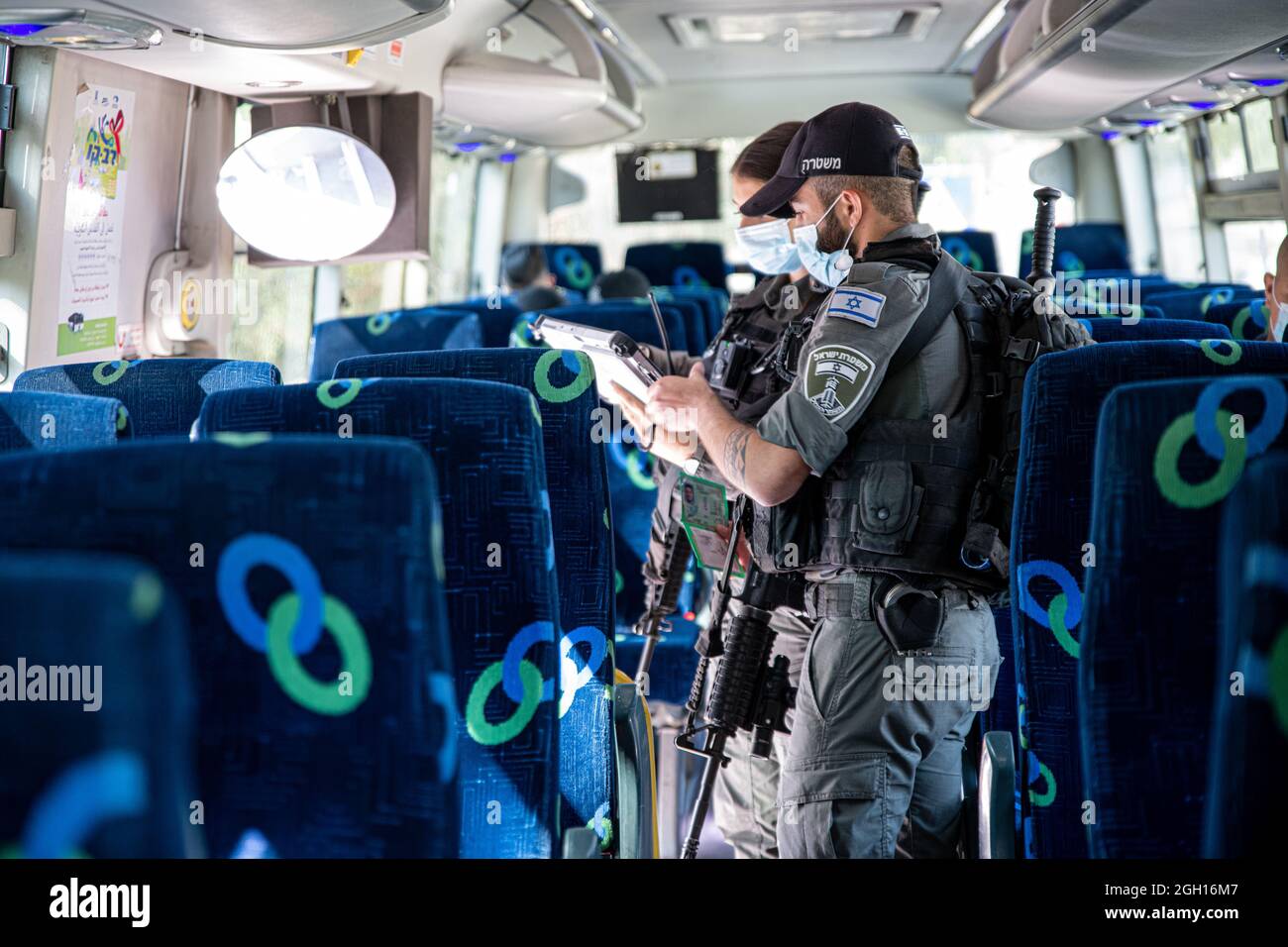 Israeli bus drivers hi-res stock photography and images - Alamy