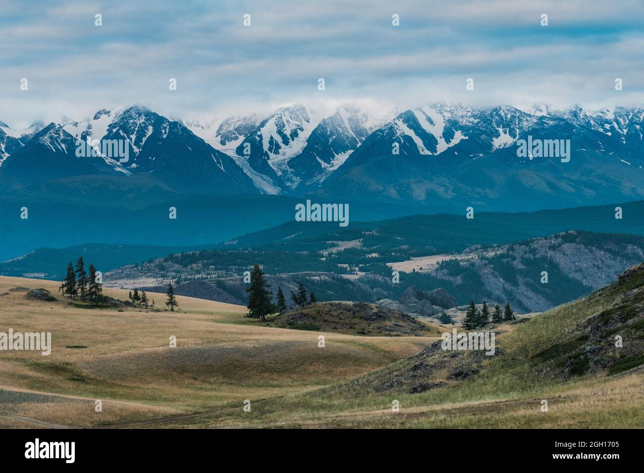 Altai mountains in kurai hi-res stock photography and images - Alamy